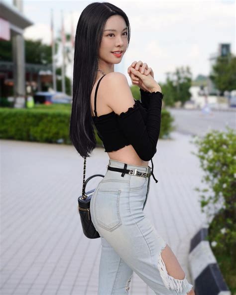 Cathryn Lee свежие 23 фото горячие и сексуальные Cathryn Lee в жизни