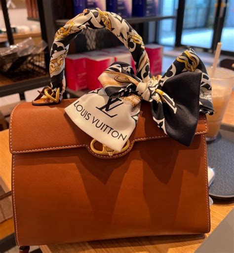 더쿠 탑핸들 가방 색상 골라죠