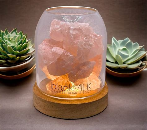 Wellness Crystal Light Diffuser Rose Quartz Blackmilkcandles