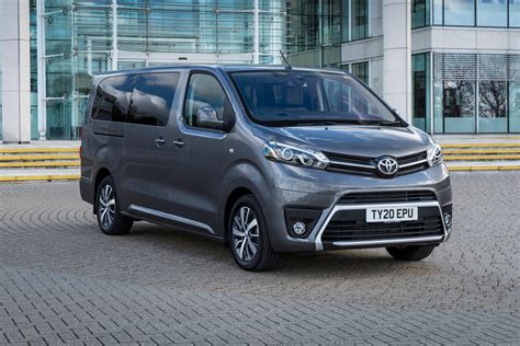Toyota Proace Verso Review Heycar