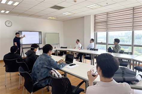 【现代经济学系列讲座第728期】zhaotian Luo：a Relational Theory Of Power Alternation 复旦大学中国社会主义市场经济研究中心