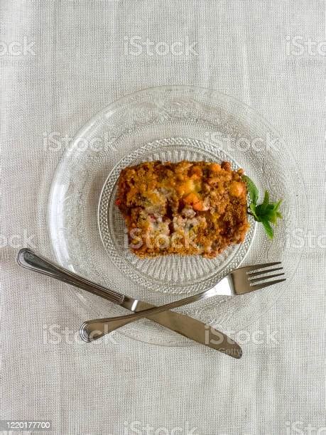 다진 고기와 으깬 감자를 곁들인 전통 영국 요리인 셰퍼드 파이 감자 그라탕에 대한 스톡 사진 및 기타 이미지 감자 그라탕 감자 요리 고기 Istock