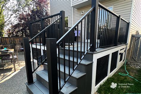 Trex Clam Shell Deck With Pvc Lattice Skirting