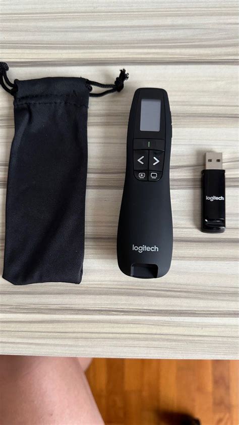 Logitech R800 Presentation Remote Clicker Computers And Tech Parts And Accessories Other
