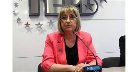 Цецка Цачева пак шеф в парламента