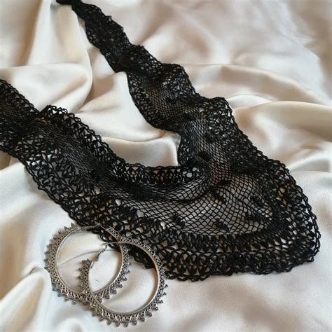 Дивовижний комірець — ціна 280 грн у каталозі Кольє і намиста Купити аксесуари за доступною