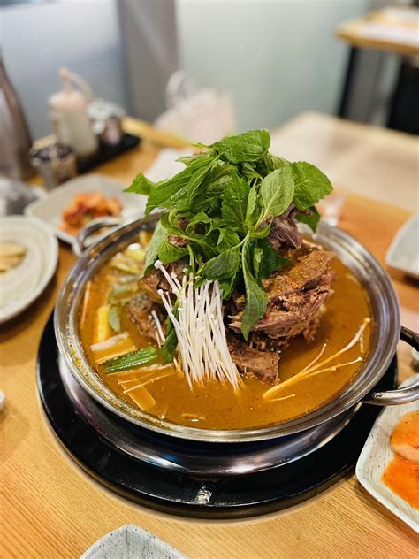 뼈다귀해장굳 먹습니다 음식 여행 에펨코리아