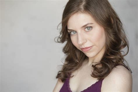 Mallory Head Shot Hear Lets Listen