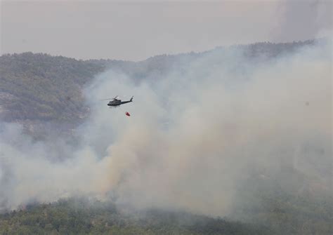 ЦУК Активни 13 пожари четири ставени под контрола 360 степени
