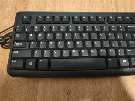 Logitech Usb Keyboard Computers And Tech Parts And Accessories Computer Keyboard On Carousell