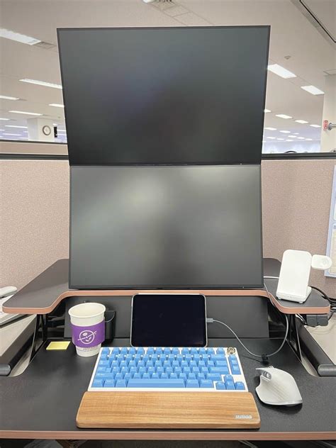 사무실 데스크셋업 데스크셋업 마이너 갤러리