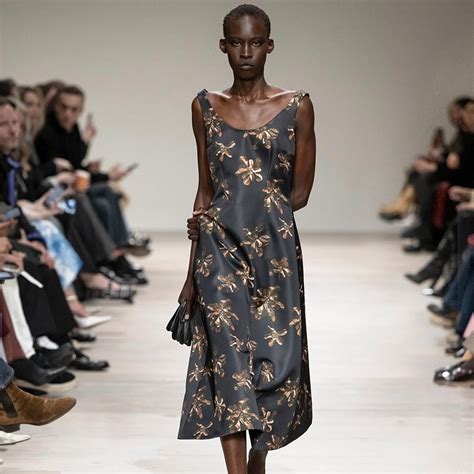 Luisa Bridal Dress In Rose Jacquard Emilia Wickstead