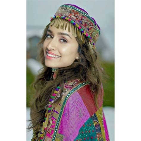 Pin By °kɽııs†ɣ°⸙ On ★sħɽɑɗɧɑ★ Afghan Fashion Afghan Clothes Head Scarf Styles