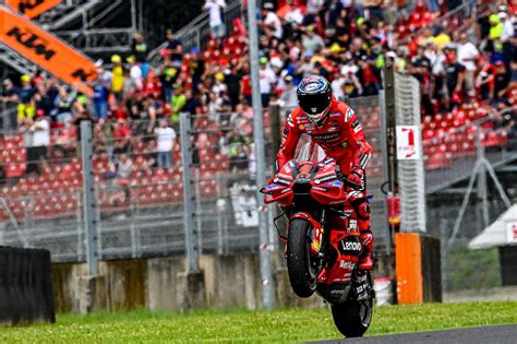Motogp／杜卡迪再包前4名「地主成功守住冠軍」義大利站正賽速報 Ettoday車雲 Ettoday新聞雲