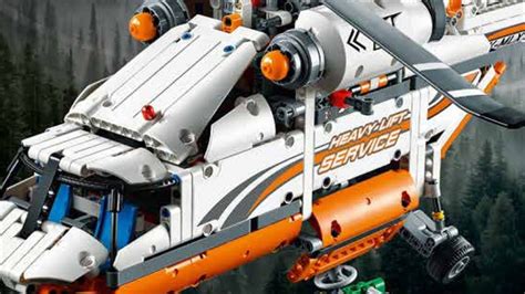 Competition WIN A LEGO Technic Heavy Lift Helicopter Set ToysWorld