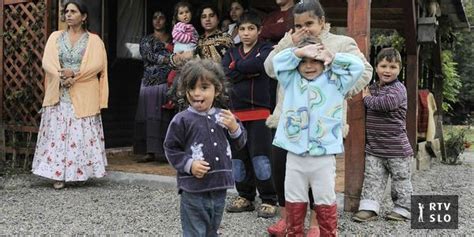 Gregor Košir Ljudje V Kočevju So Naveličani In čakajo Na Spremembe Rtv Slo