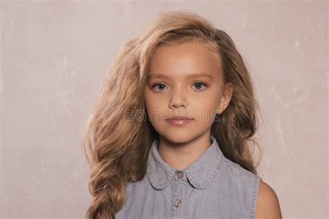 Yo Cute Teen Blonde Telegraph