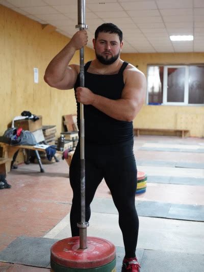Mikhail Manukov Tumbex