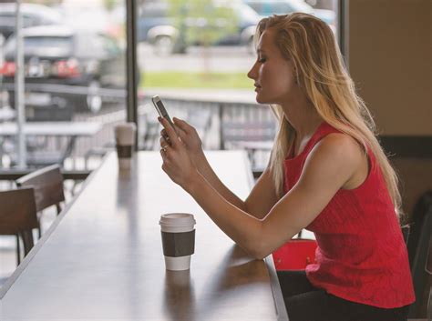 Social Media The Everyday Sexism Of Advertising Algorithms Imtech