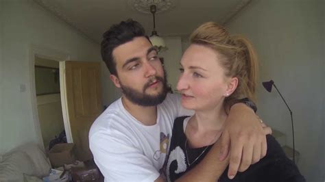 Twerking Like Miley Cyrus Day 35 12th August 2013 Youtube