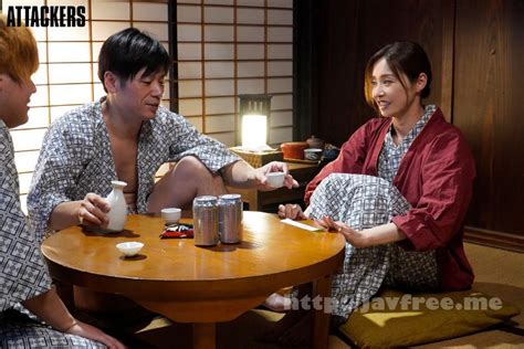 Adn 463 夜中に起きると妻が隣に居ない。まさか新婚旅行の旅先でチャラ男にナンパされていたなんて。 夏目彩春 High