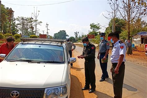 မိုင်းရယ်မြို့ အဝင် ထွက် ဂိတ်များတွင် ခရီးသွားယာဉ်များအား နိုင