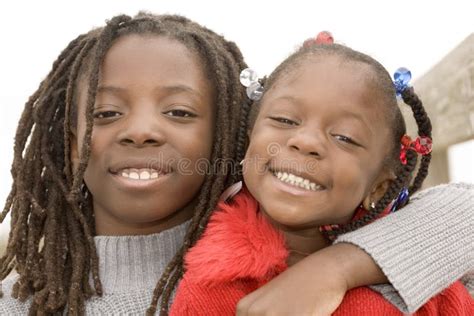 Hermano Y Hermana Foto De Archivo Imagen De Familias