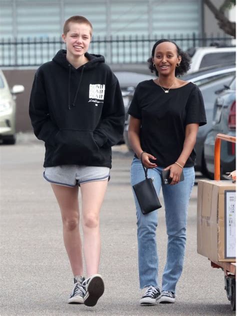 Angelina Jolies Daughter Shiloh Jolie Pitt Flaunts Her Stylish Buzz Cut During La Outing