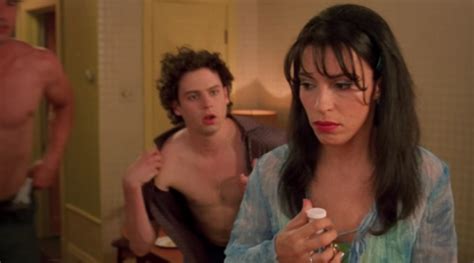 Thumbs Pro Queenscreen Sfw Peter Miller Luke Kirby In Mambo