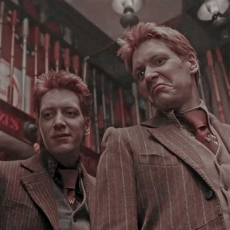 Fred And George Близнецы уизли Близнецы Гарри поттер еда