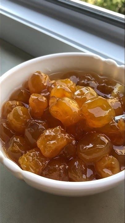 Варенье из Белой Черешни. 3 кг черешни 3 кг сахара половинка лимона ...