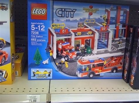 Lego 2010 Sets Spotted At Toys R Us City 7208 Fire Stati Flickr