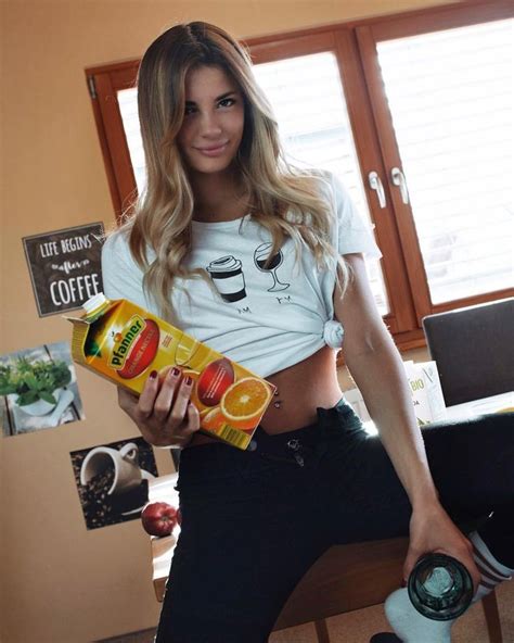 Martina Ragozza Celebrità Influencer Modelle