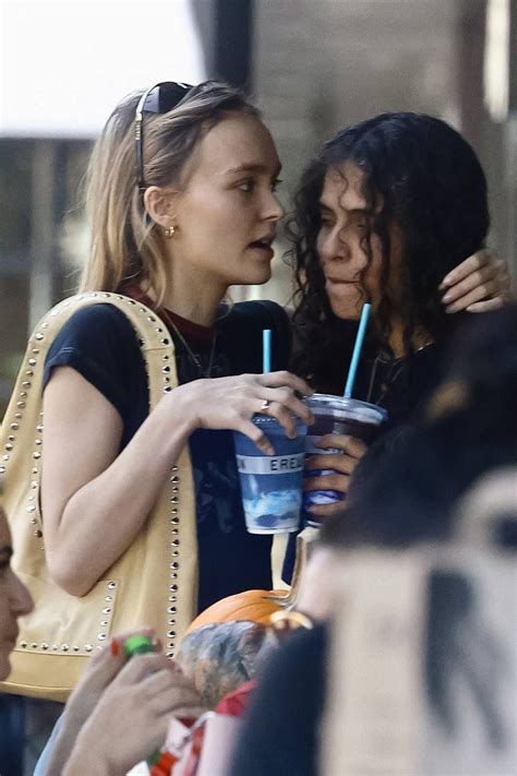 Pin De Alexa Em Lily Rose Depp