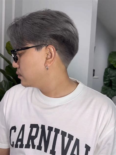 📍ไอเดีย สีผมผู้ชาย Ash Grey สีผมยอดฮิตสำหรับผู้ชาย💨 แกลเลอรีที่โพสต์โดย Work Salon Lemon8