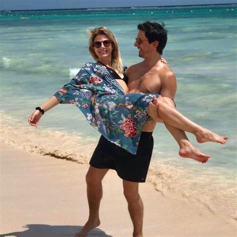 Andrés Alempartes Feet