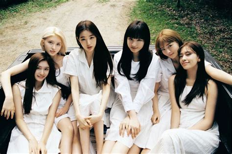 Pin By Ordinary M On Ive Kpop Girls Kpop Girl Groups Korean Girl
