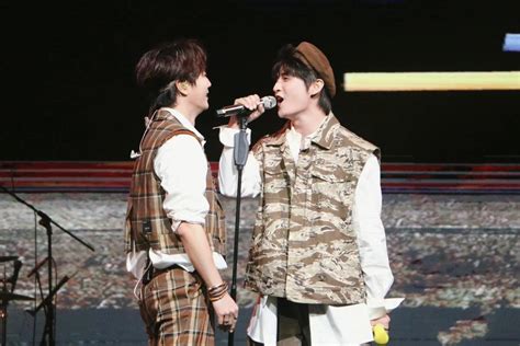 如何评价陆虎的歌曲《像你这样的朋友》？ 知乎