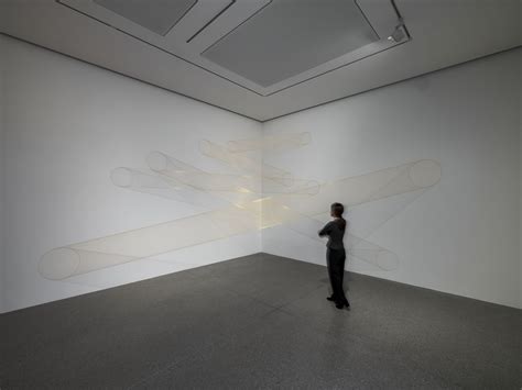 브라질 현대예술을 알려면 이분부터 보세요