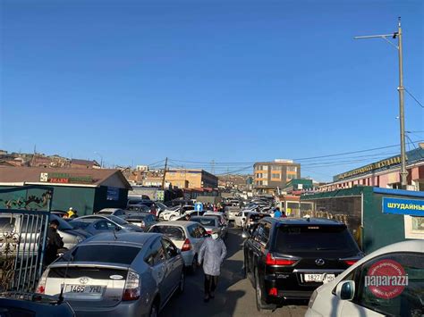 Хүчит шонхор захын орчимд замын ачаалал ихсэж түгжрэл үүсчээ