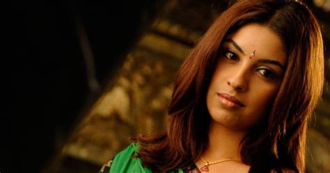 Karomasti9 Richa Gangopadhyay In Hot Green Saree