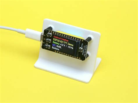 Overview Stand For Feather Esp32 With Reverse Tft Adafruit Learning