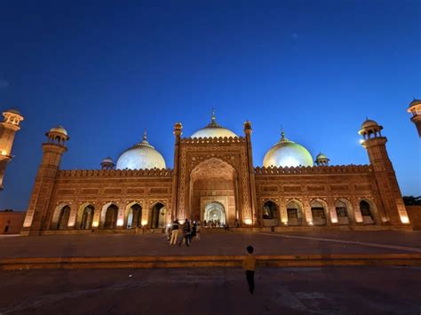 Aurangzeb Sikhs Zenvisuals Basham Zen