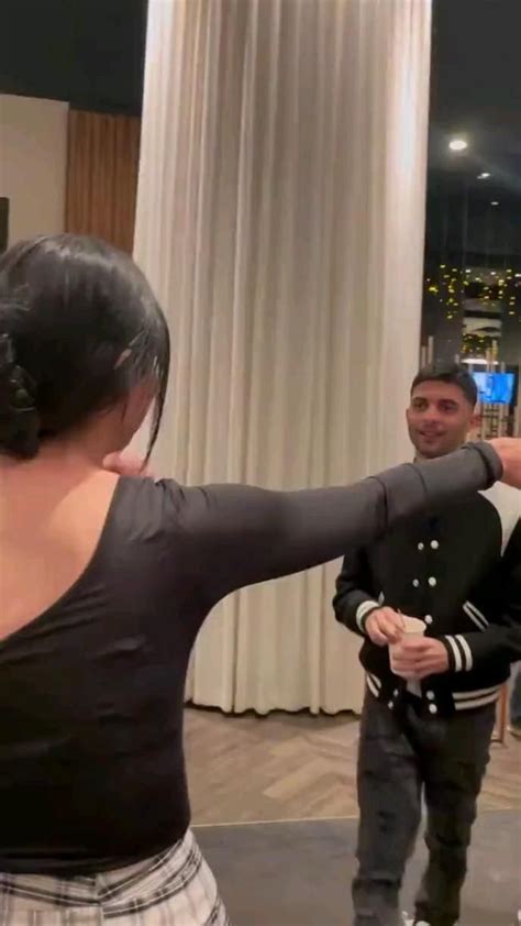 Pin De Chriserick~ En Erick Brian Colón Cnco Cantantes Fotos De Cnco