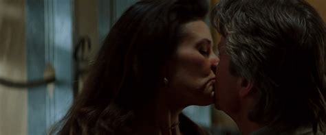 Super Sexy Scene Of Demi Moore In Disclosure Hollywood X Masaladesi