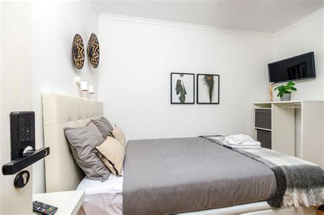 창문이 없는 방을 위한 침실 가구 더 밝은 환경을 위한 3가지 전략 호미파이 And Homify