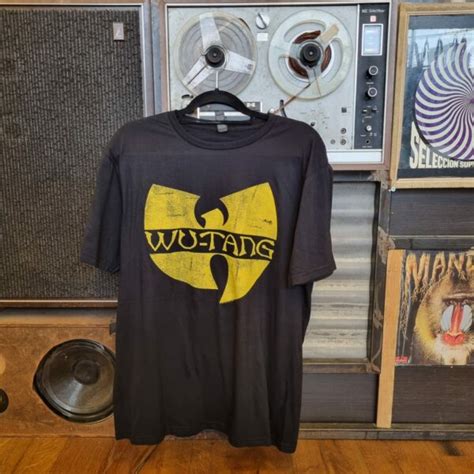 חולצה שחורה Wu Tang Logo מידה Xl ביטניק חנות תקליטים