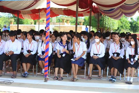 គ្រឿងញៀនដែលបង្ក្រាបបាននៅខេត្តចំនួន៣ ត្រូវបានអាជ្ញាធរដុតបំផ្លាញចោលក្នុងខេត្តបន្ទាយមានជ័យ