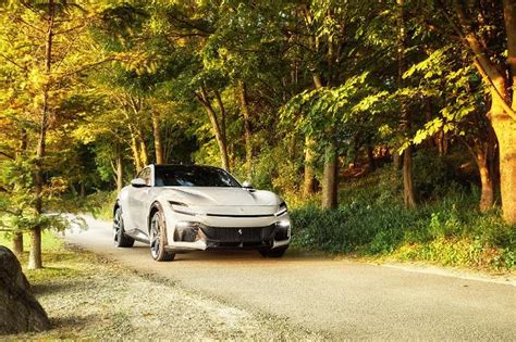 페라리 최초 4도어 4인승 모델 푸로산게 출시…아시아 지역 韓 첫 번째 아주경제