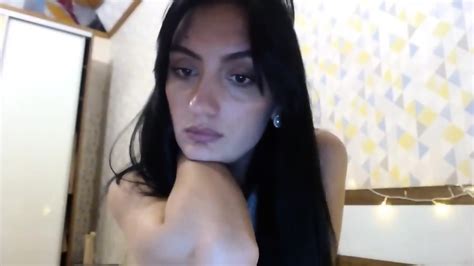 Pretty Brunette Solo Milf Webcam Show